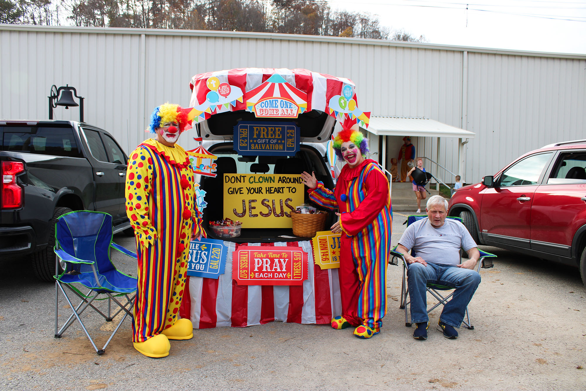 A Neat Trunk or Treat - Hurricane Breeze Newspaper